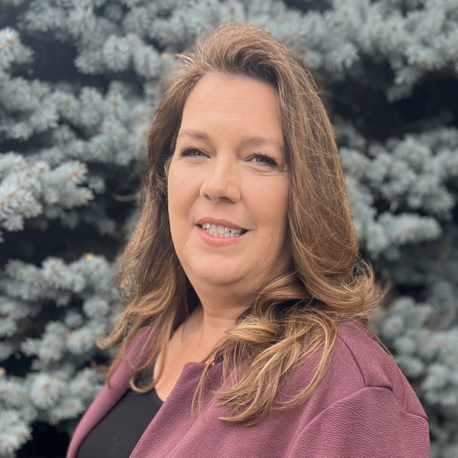 Shelly Stultz - Realtor - Hallmark Properties
